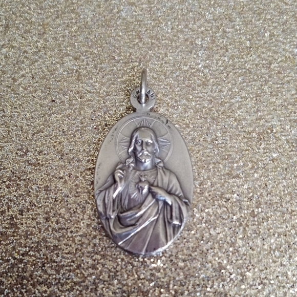 Germany | Jewelry | Vintage Germany Sacred Heart Of Jesus Scapular ...